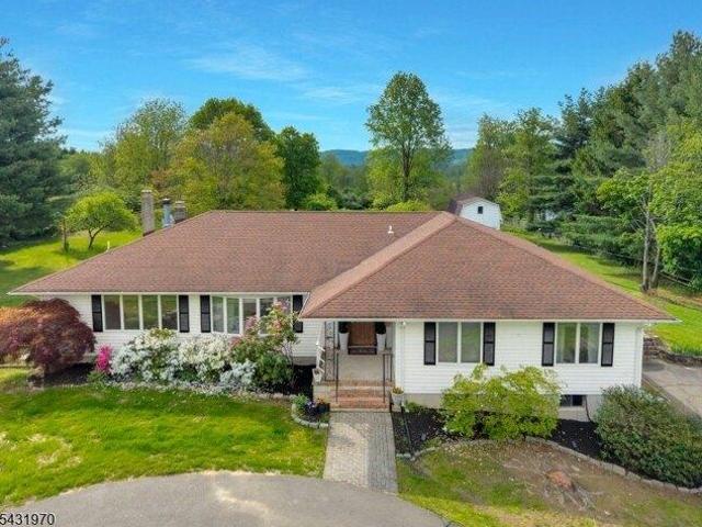4 bedroom, Blairstown NJ 07825 LS102529688