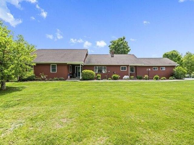 4 bedroom, Blandford MA 01008 103074023