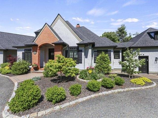 4 bedroom, Blandford MA 01008 105192757
