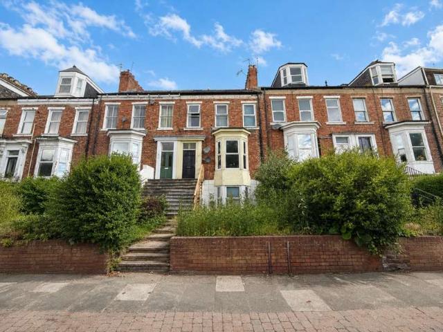 4 Bedroom Block Of Apartments Flat
