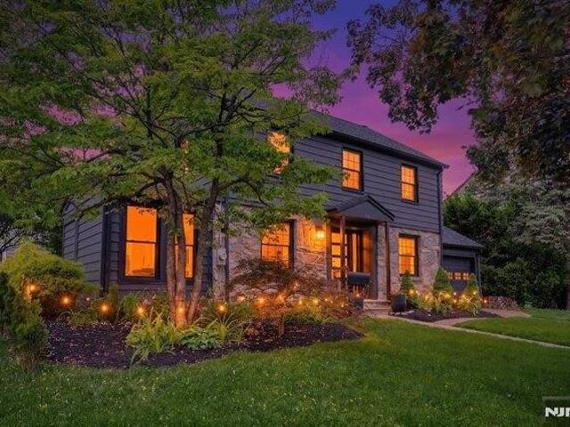 4 bedroom, Bloomfield NJ 07003 102559661