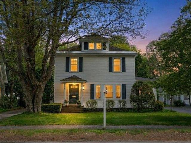 4 bedroom, Brunswick ME 04011 102592824