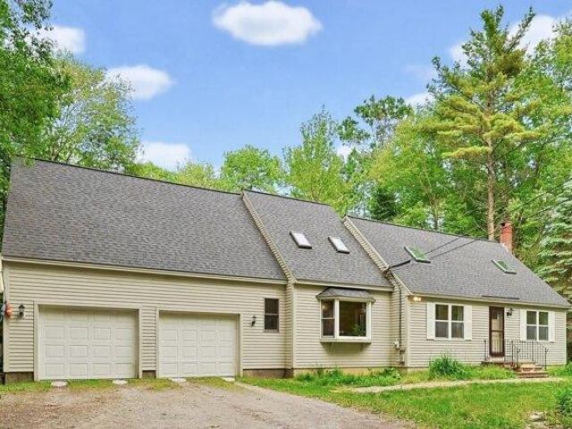 4 bedroom, Brunswick ME 04011 103889393