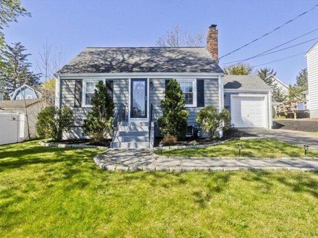 4 bedroom, Braintree MA 02184 LS103072436