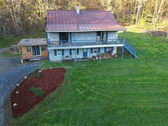 4 bedroom, Braintree VT 05060 104606438