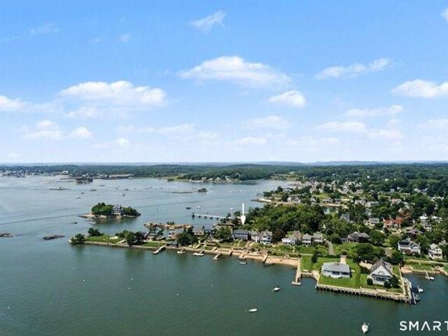 4 bedroom, Branford CT 06405 105173312