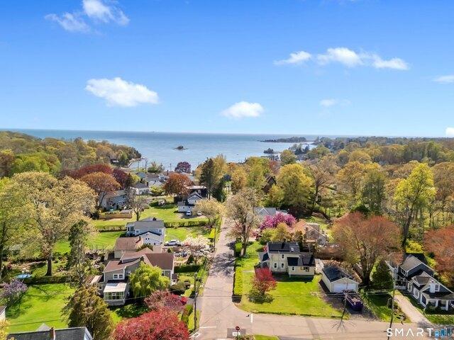 4 bedroom, Branford CT 06405 LS102156482