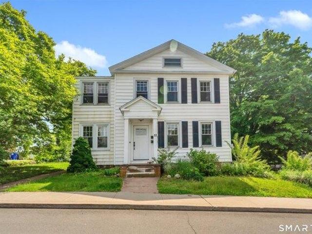 4 bedroom, Branford CT 06405 LS103101322