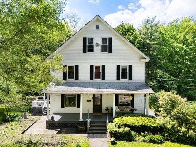 4 bedroom, Brattleboro VT 05301 104010031