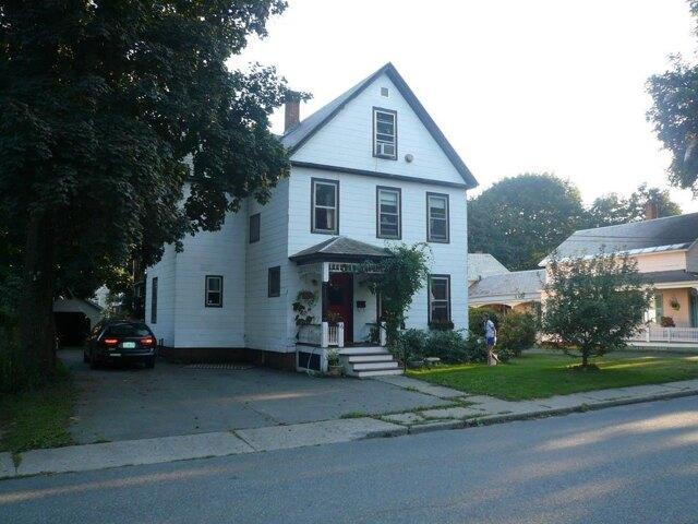 4 bedroom, Brattleboro VT 05301 104079278