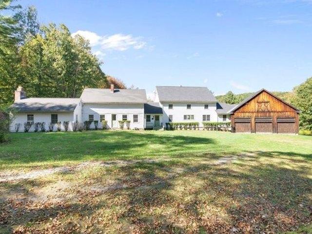 4 bedroom, Brattleboro VT 05301 102215488