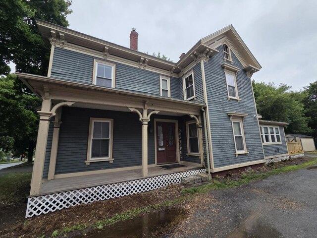 4 bedroom, Brewer ME 04412 105123096