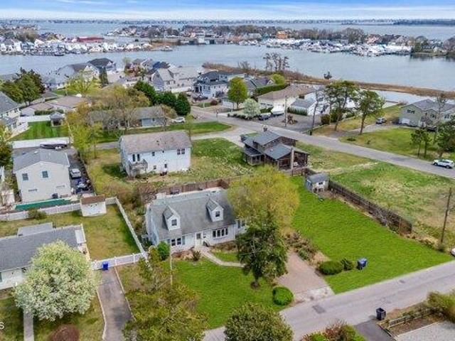 4 bedroom, Brick NJ 08724 102530008