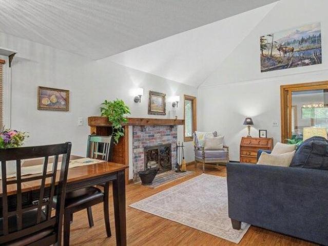 4 bedroom, Bridgton ME 04009 104299823