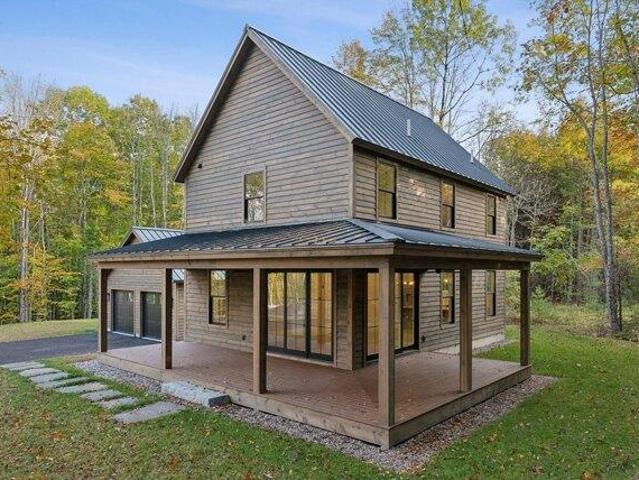 4 bedroom, Bridgton ME 04009 103036041