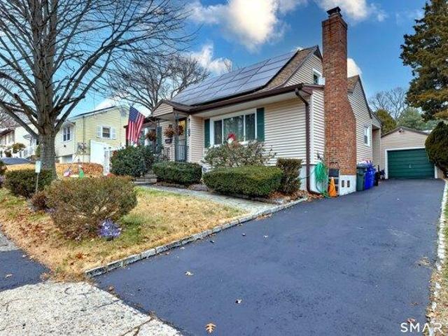 4 bedroom, Bridgeport CT 06606 102154000
