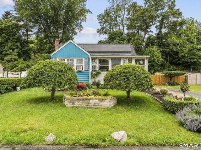 4 bedroom, Bridgeport CT 06610 104148280