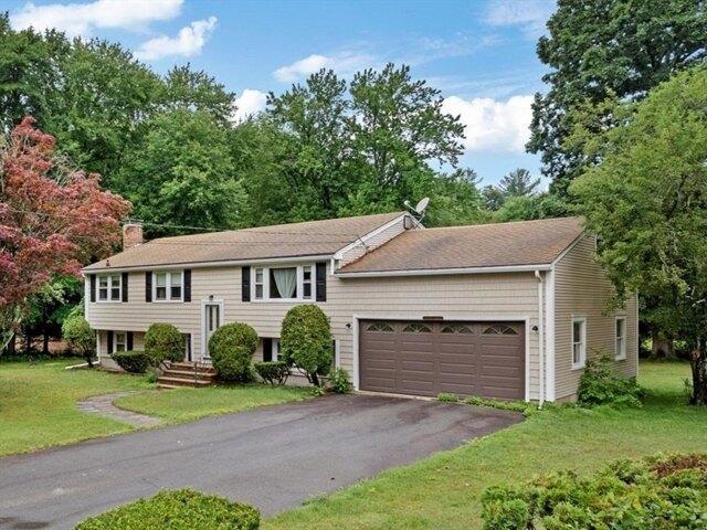 4 bedroom, Bridgewater MA 02324 105109449