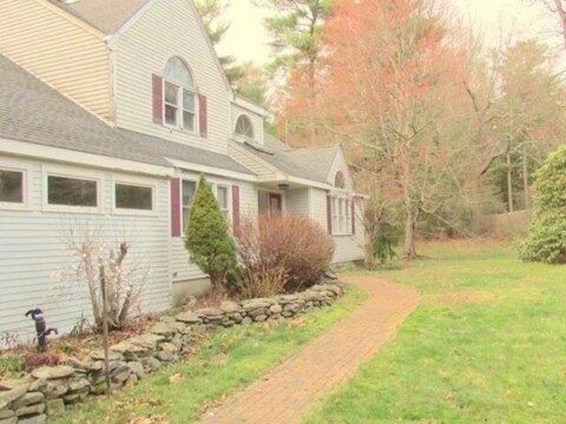 4 bedroom, Bridgewater MA 02324 102284250