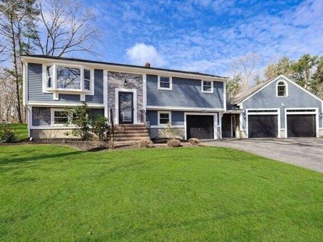 4 bedroom, Bridgewater MA 02324 103159555
