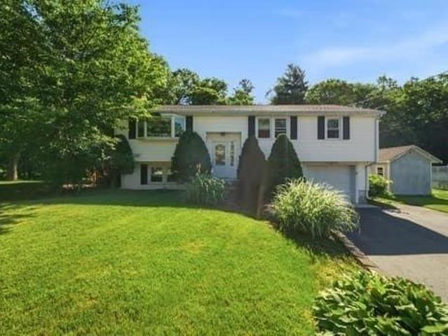 4 bedroom, Bridgewater MA 02324 103494275
