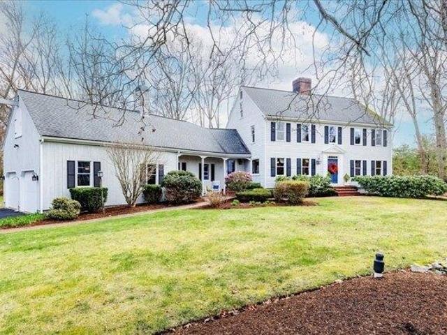 4 bedroom, Bridgewater MA 02324 LS102726269