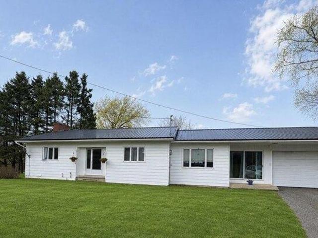 4 bedroom, Bridgewater ME 04735 LS102727320