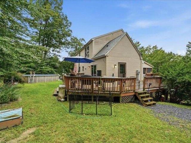 4 bedroom, Bristol VT 05443 105495501