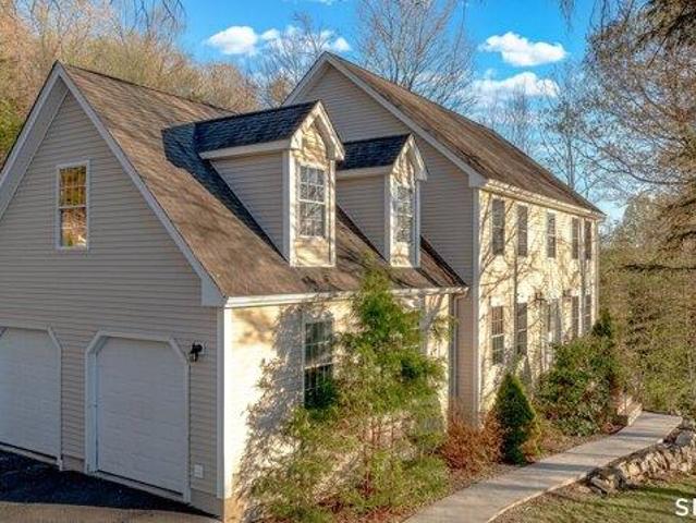 4 bedroom, Bristol CT 06010 102317092