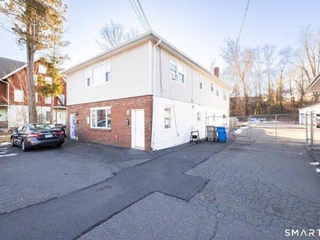 4 bedroom, Bristol CT 06010 LS102211606