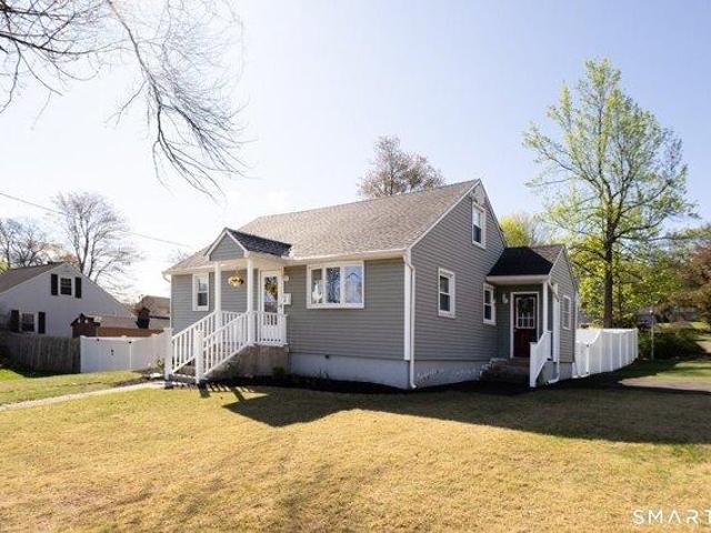 4 bedroom, Bristol CT 06010 LS102213119