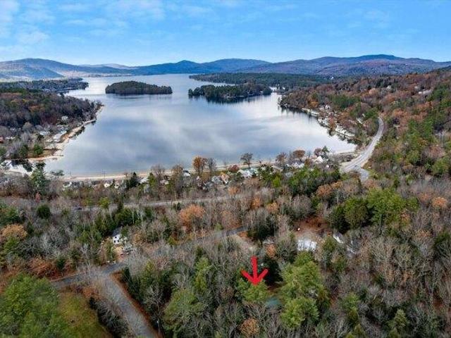 4 bedroom, Bristol NH 03222 102633538