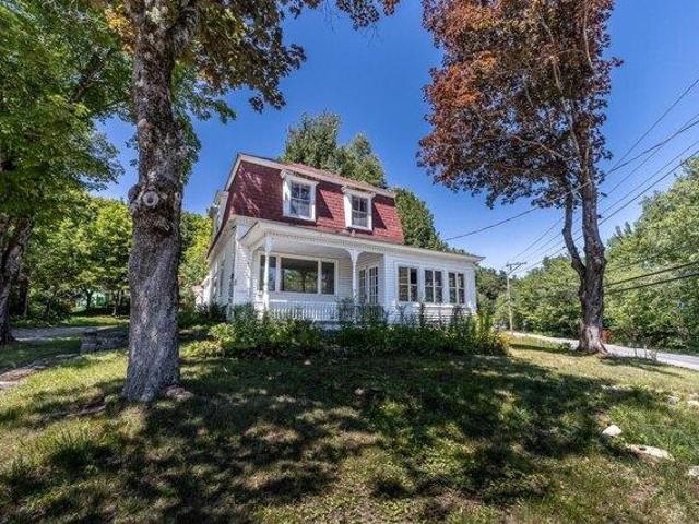 4 bedroom, Bristol NH 03222 105175718