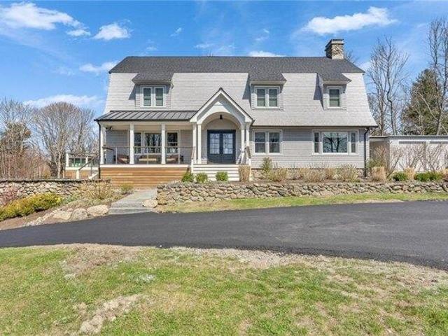 4 bedroom, Bristol RI 02809 101660070