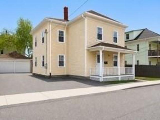4 bedroom, Bristol RI 02809 102346187