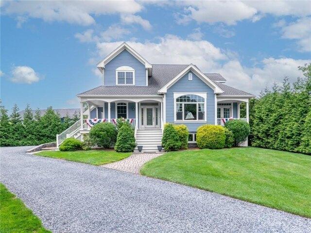 4 bedroom, Bristol RI 02809 104792470