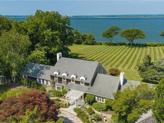 4 bedroom, Bristol RI 02809 105081053