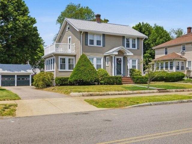4 bedroom, Brockton MA 02301 104758550