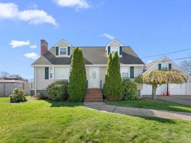 4 bedroom, Brockton MA 02301 102344281
