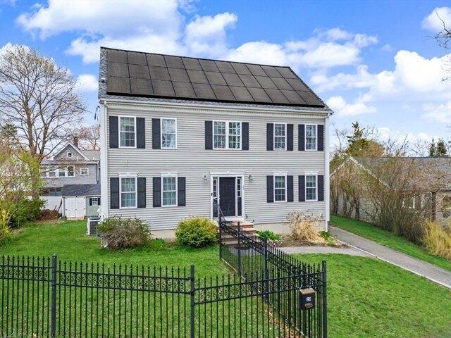 4 bedroom, Brockton MA 02301 LS102410849