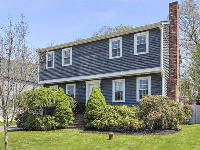 4 bedroom, Brockton MA 02301 LS102216880