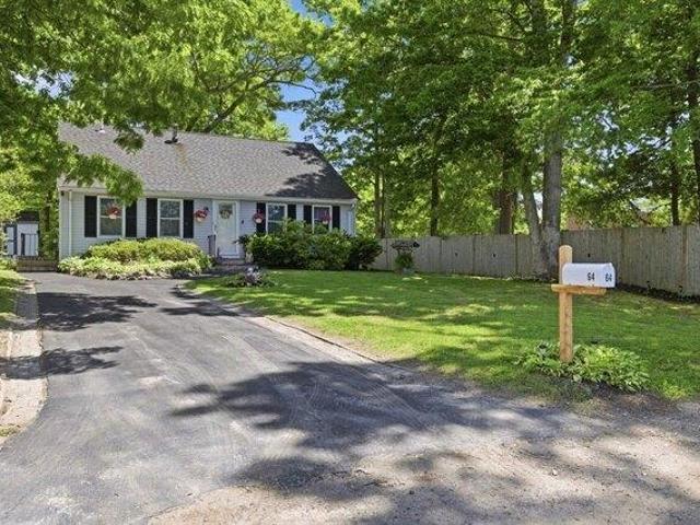 4 bedroom, Brockton MA 02302 104788951