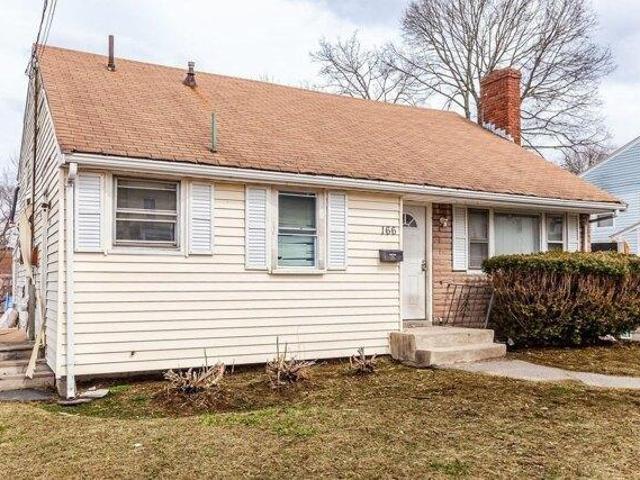 4 bedroom, Brockton MA 02302 102960062
