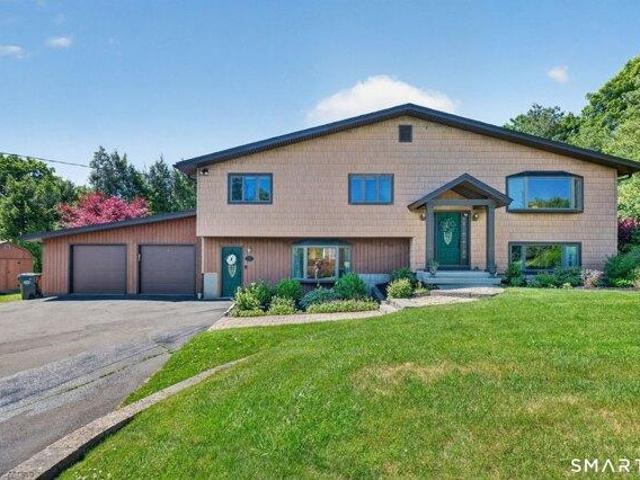 4 bedroom, Brookfield CT 06804 104650713