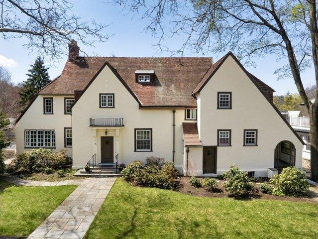 4 bedroom, Brookline MA 02445 LS102961362