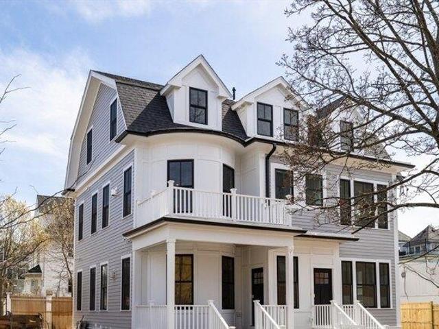 4 bedroom, Brookline MA 02446 102727995