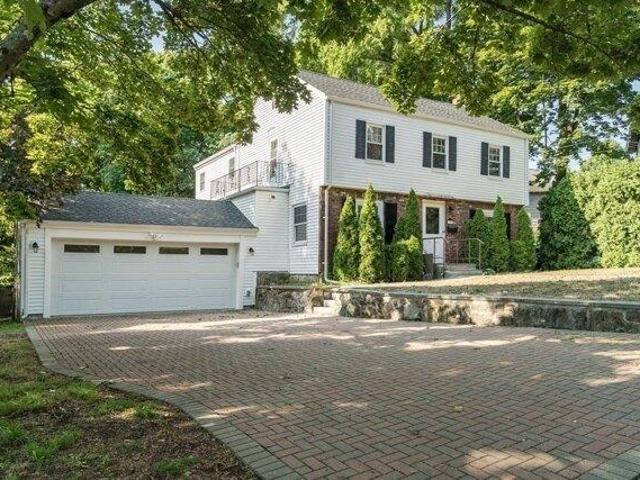 4 bedroom, Brookline MA 02446 89765848