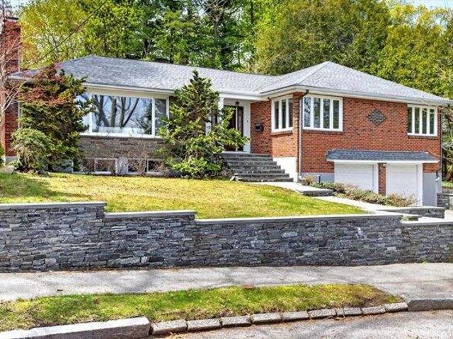 4 bedroom, Brookline MA 02467 LS103034844