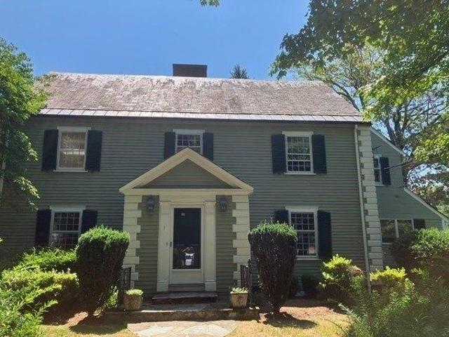 4 bedroom, Brookline MA 02467 102342352