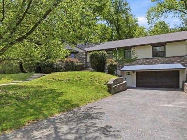 4 bedroom, Brookline MA 02467 103035679
